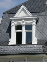 Samaca slate is the material for the finicky roofs